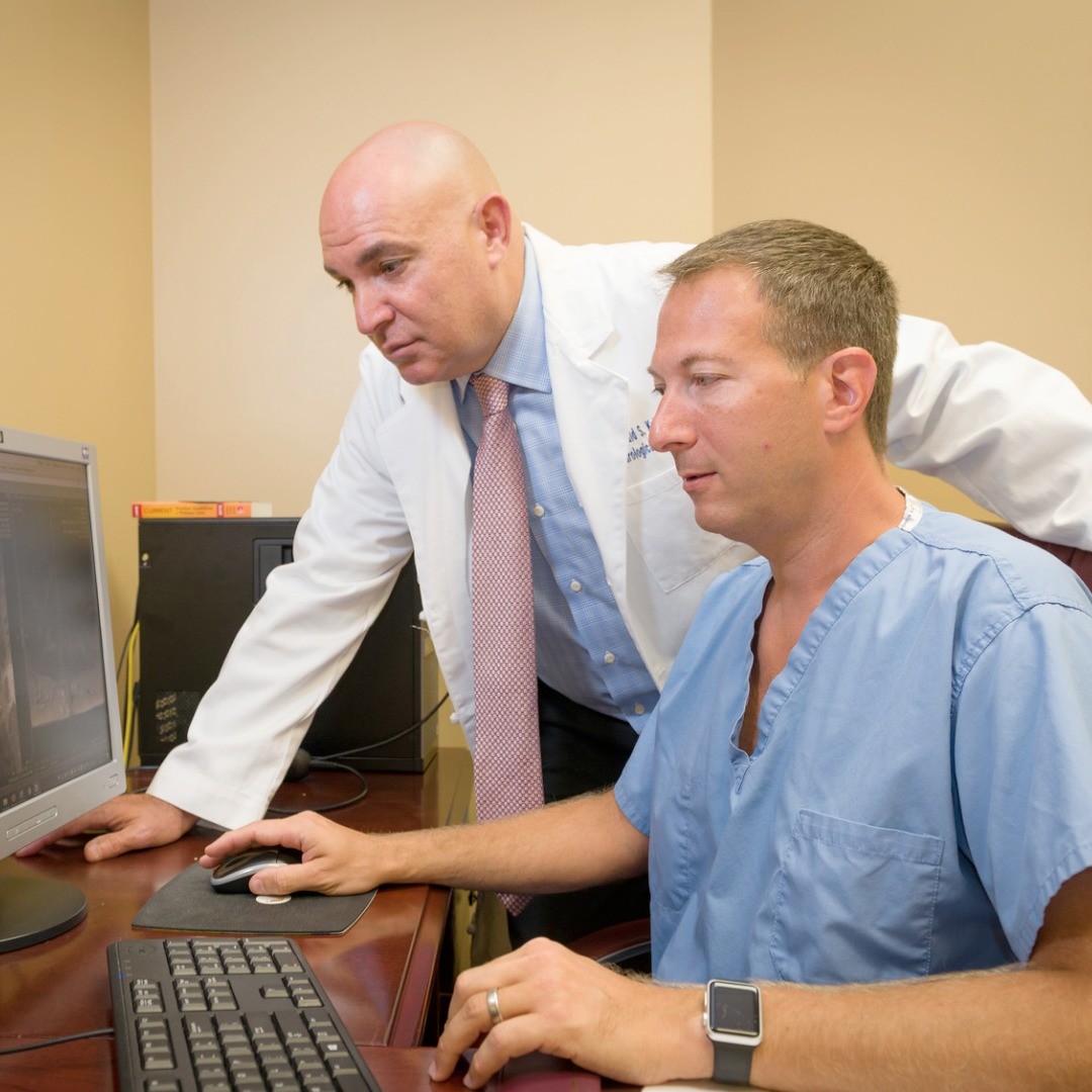 Spine Specialists Long Island | Back Pain Doctor and Surgeon